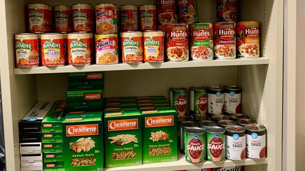 Grohmann Tower offers free food pantry for students | News | MSOE